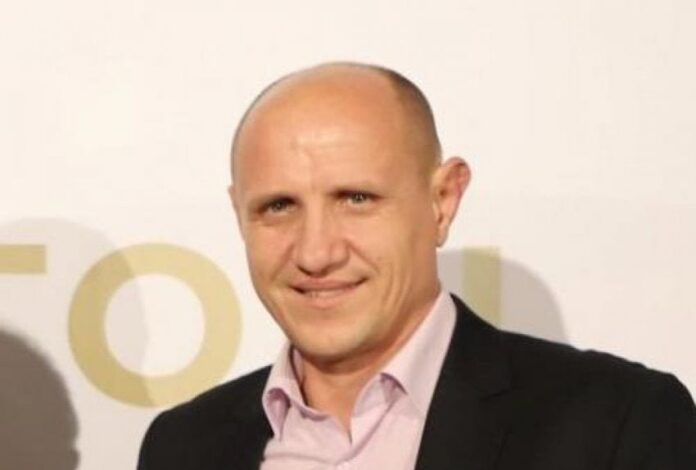 Profesori nga Podujeva, Astrit Haliti zgjidhet kryetar i Federatës së ...