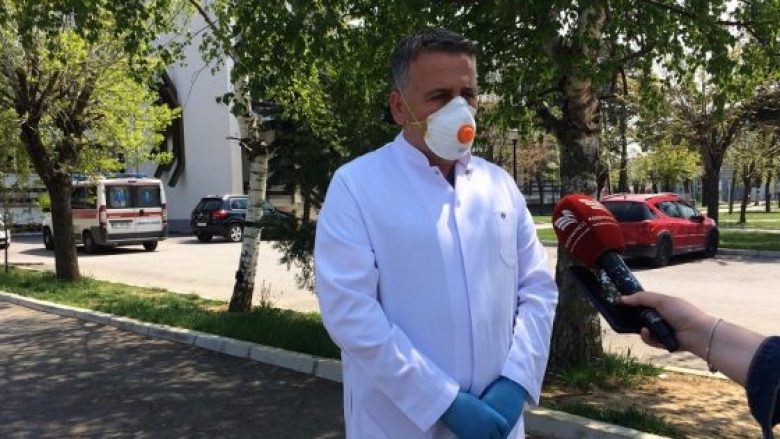 U.d i drejtorit të Klinikës Infektive: Nëse nuk ndodhë vaksinimi masiv ...