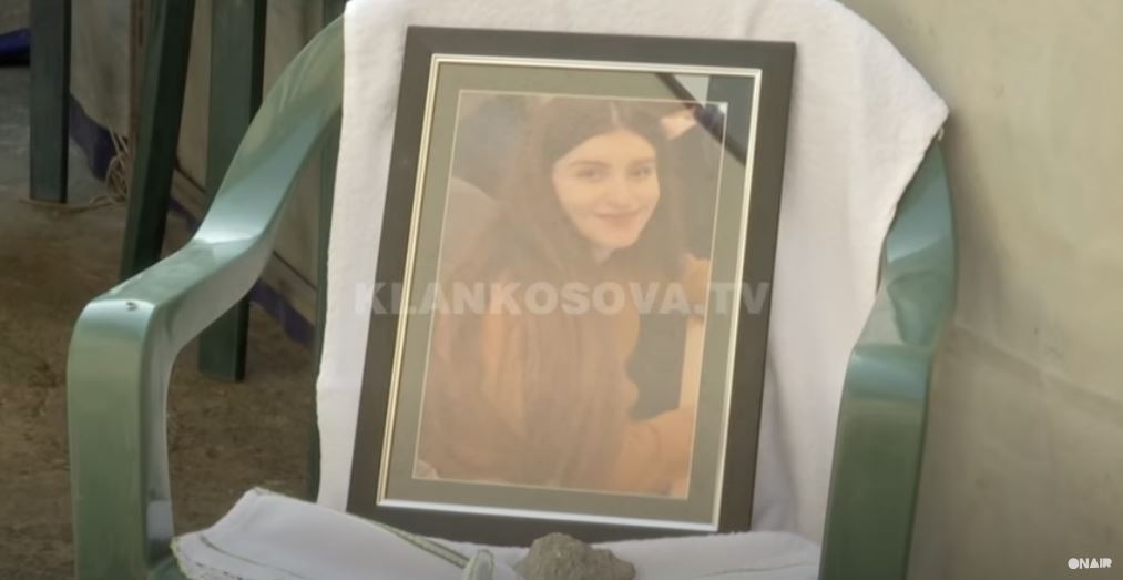 Kufoma e Marigona Osmanit si në filma horror (VIDEO) Kufoma e Marigona Osmanit si në filma horror (VIDEO)