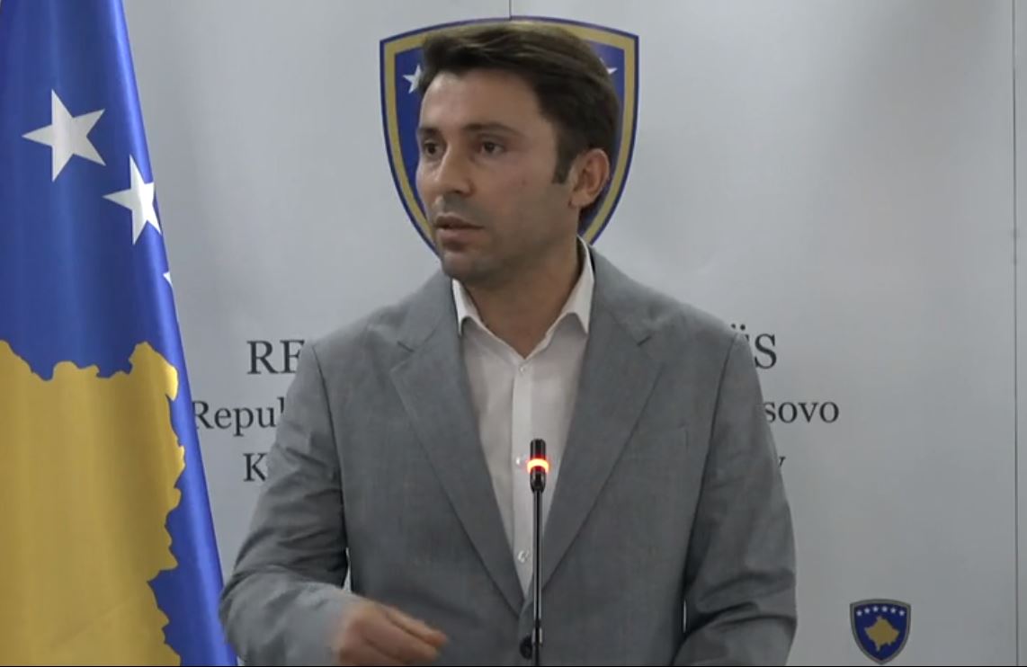 Rrustemi: Arben Gashi më shau, hoqëm dorë nga kompensimi i shpenzimeve ...