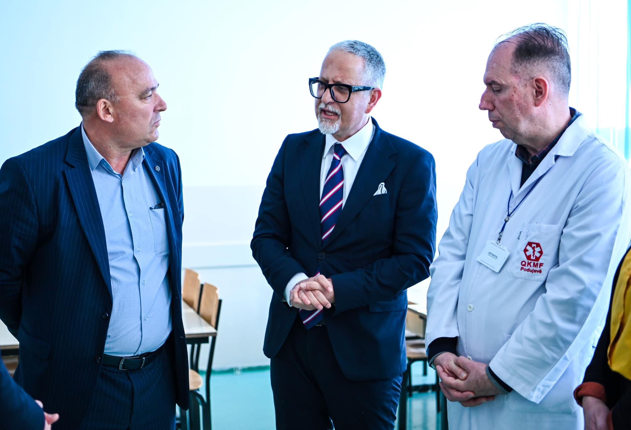 Vaksinimi i vajzave të moshës 12 vjeçare kundër Human Papilloma Virusit ...