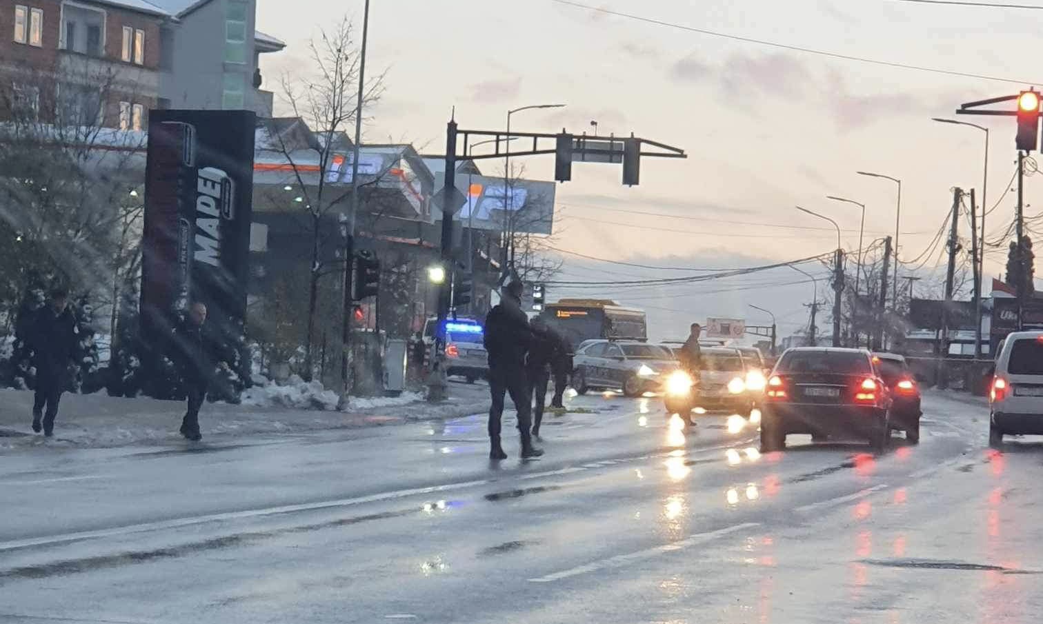 Kërcet arma në Vranjevc, dyshohet se u gjuajtën mes vete nga dy vetura ...